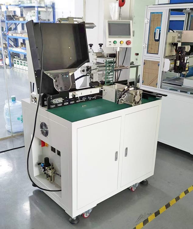 18650 21700 Battery Sticking Machine Insulation Barley Paper Battery ...